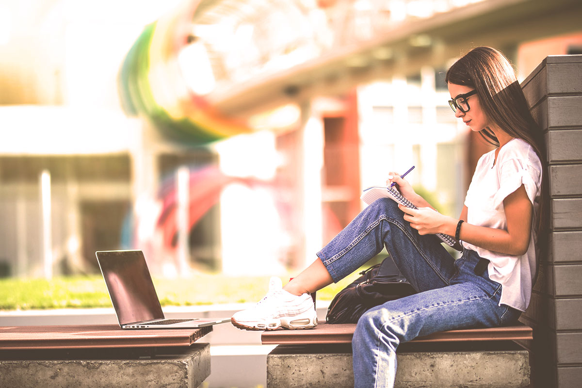 What is the Best Blog Site? Characteristics of Awesome Blog Sites ...