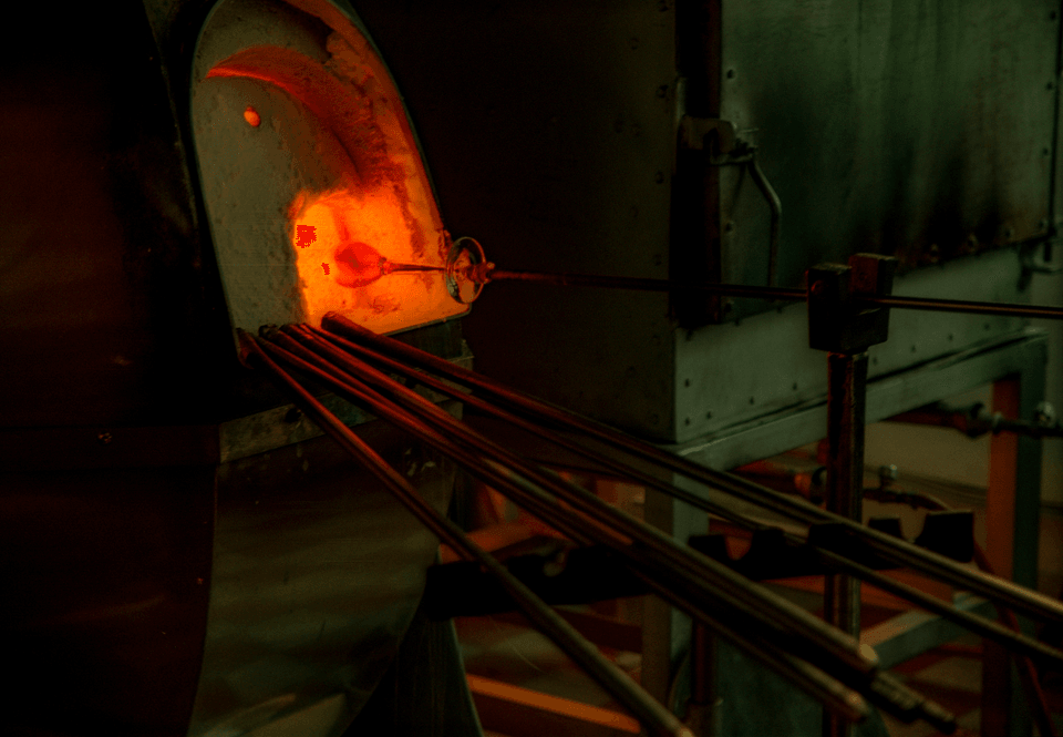 Custom Engineering Triumph: Repicea's U-Tube Glass-Line...