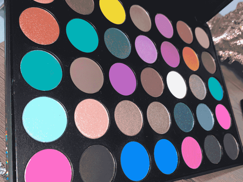 Products - Step-by-step Makeup on Strikingly