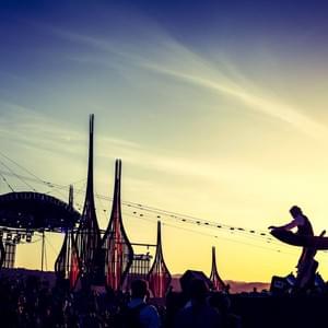 WILLIAM CLOSE & THE EARTH HARP COLLECTIVE