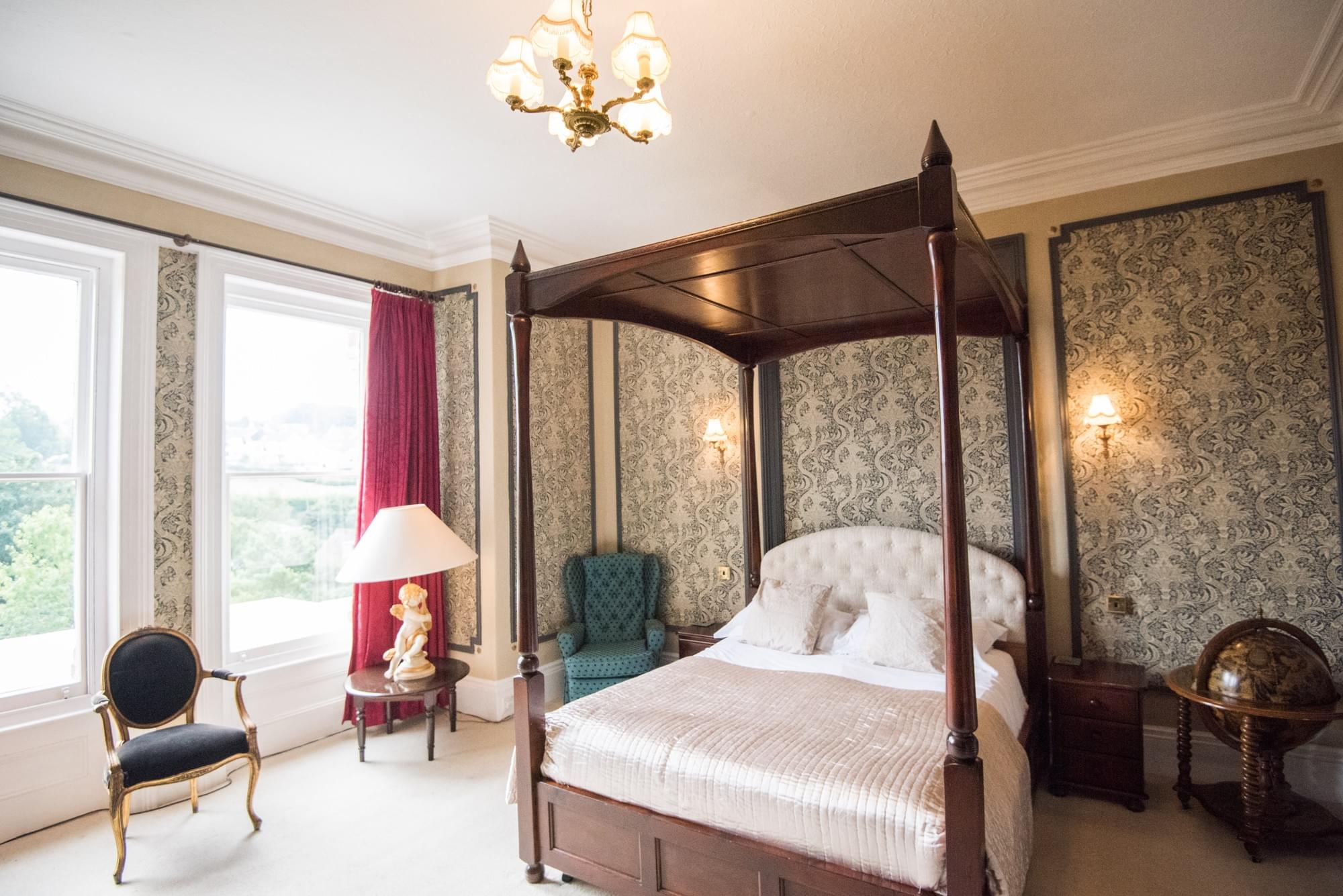 The Elmfield, big holiday house