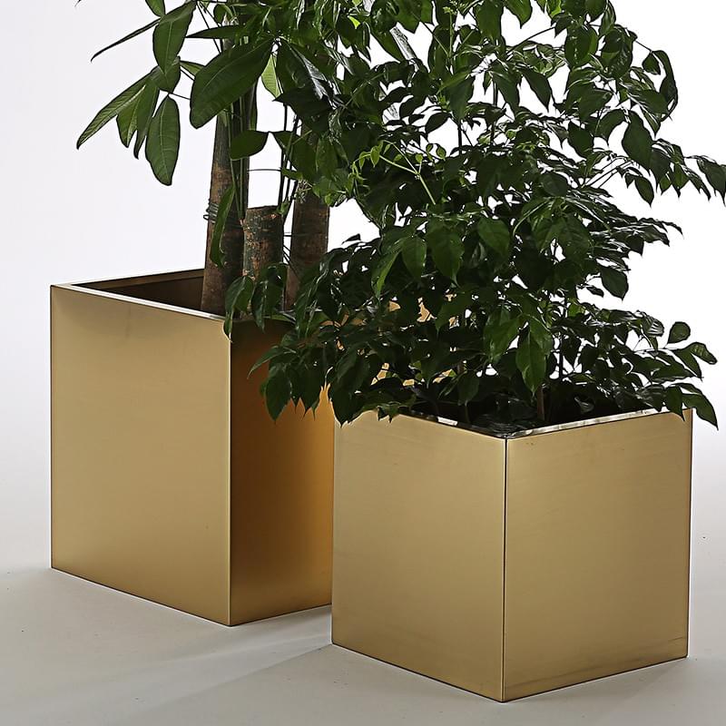 stainless steeel planter