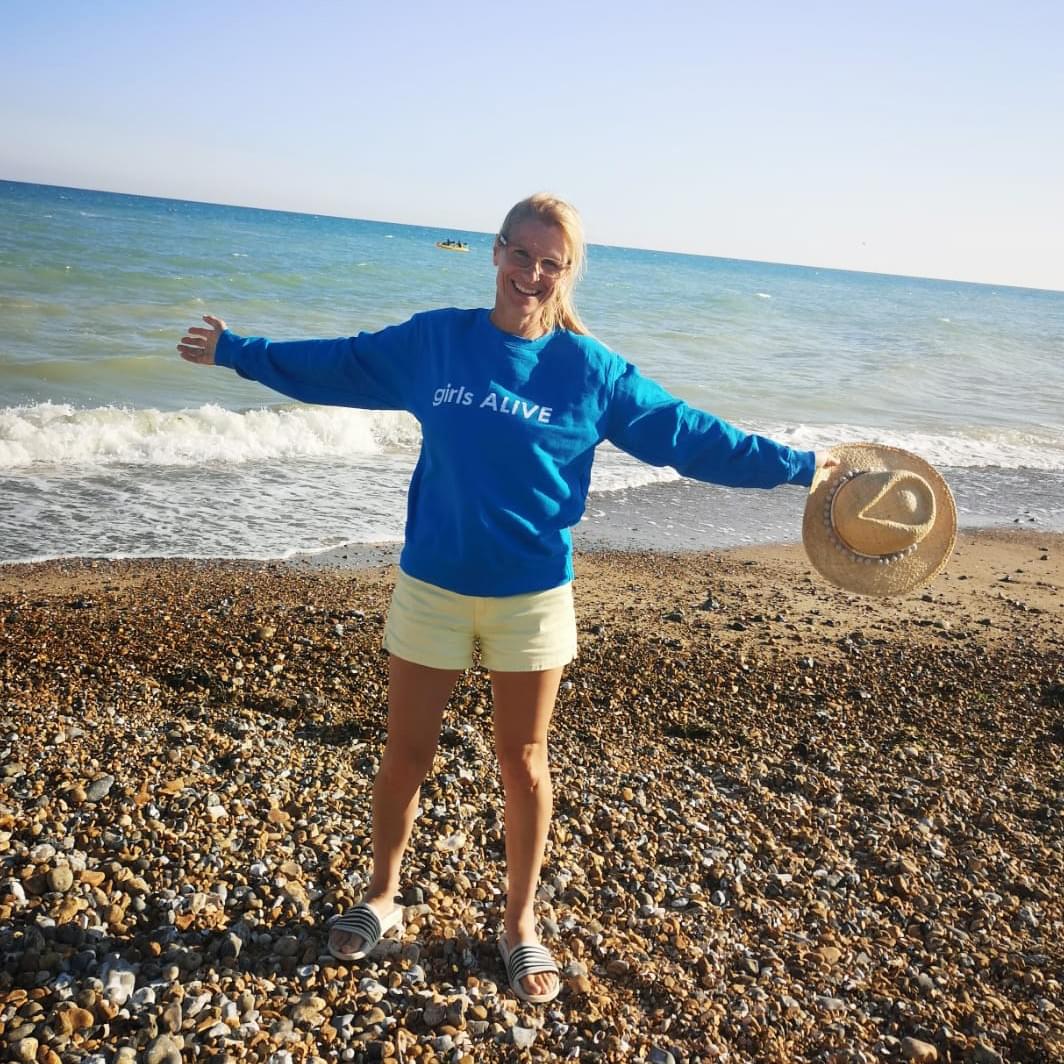 girls ALIVE goodies - girls ALIVE