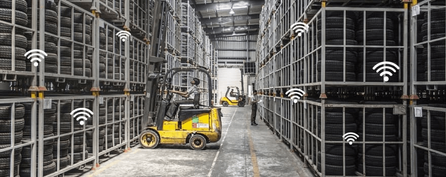 Digital Transformation of the Warehouse - Internet of Things ...