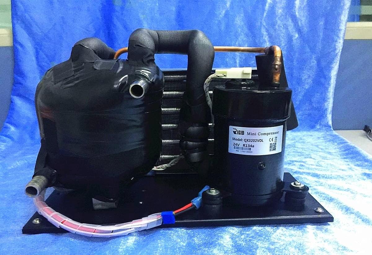 3.2cc More Powerful Compact Liquid Chiller - 32 powerful chiller Small ...