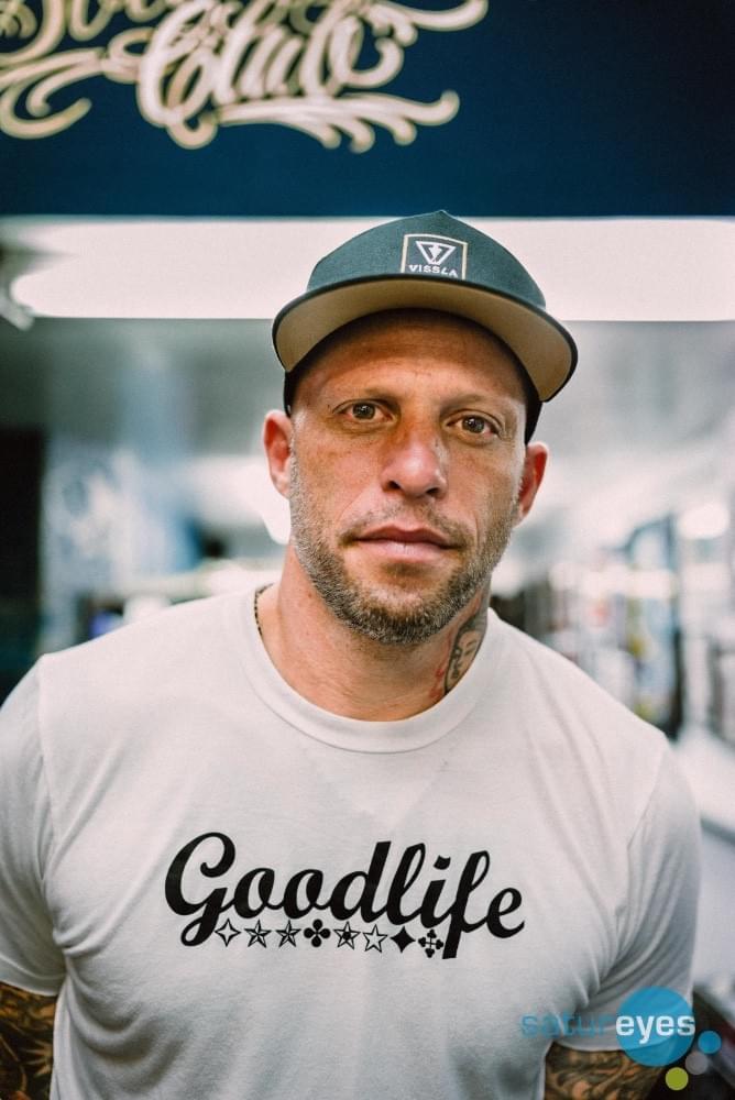 Ami James in London