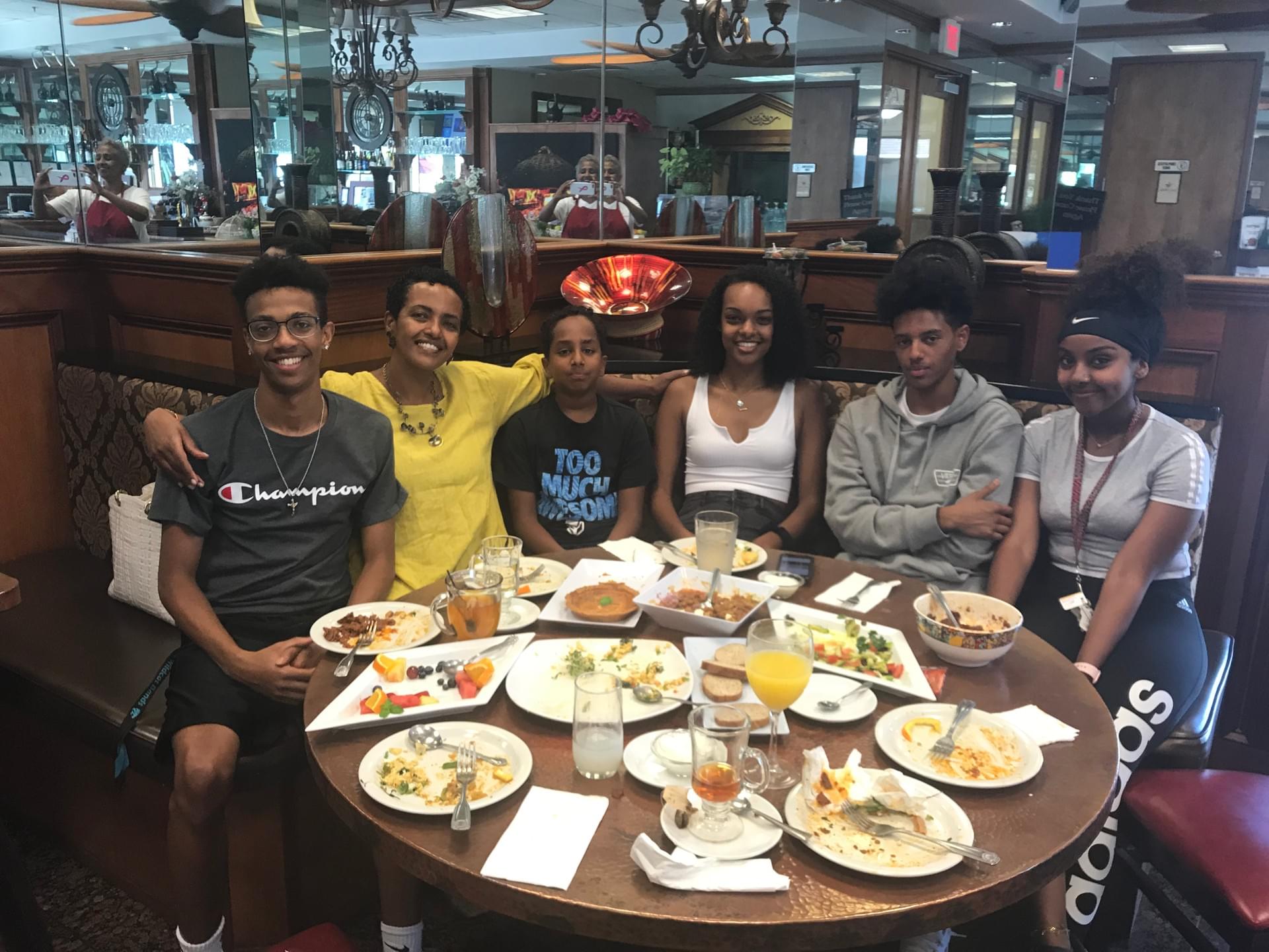 Vera's Kitchen Desta - Manassas Based Restuarant Serving Fresh Food ...