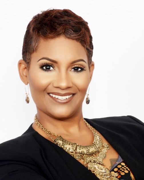 Monique Jones on Strikingly