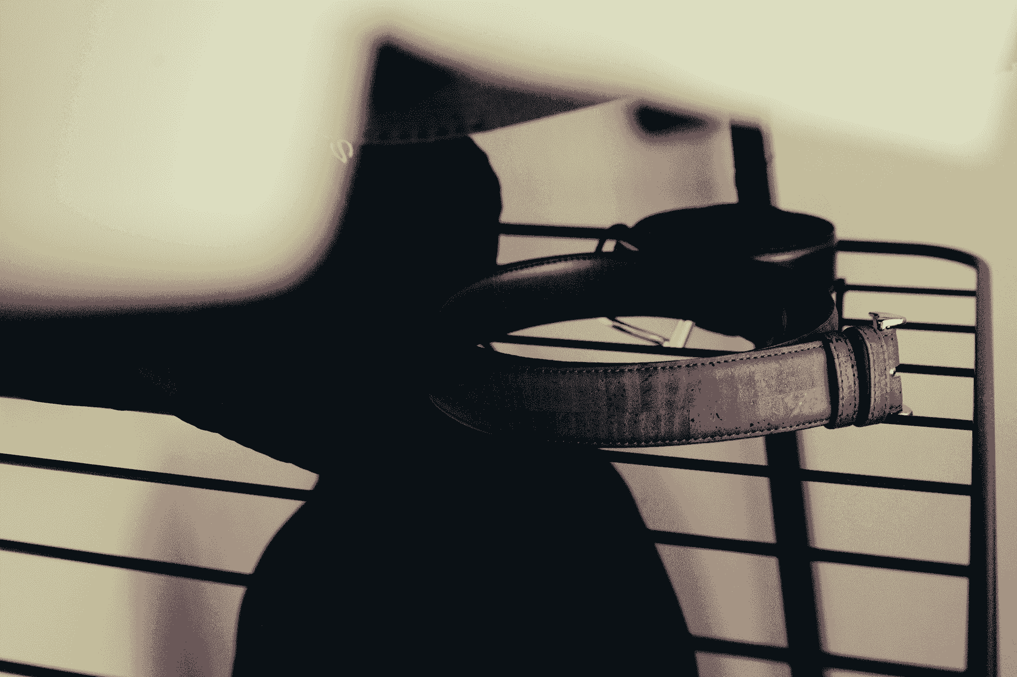 How Much Does It Cost to Make a Leather Belt - custom b...