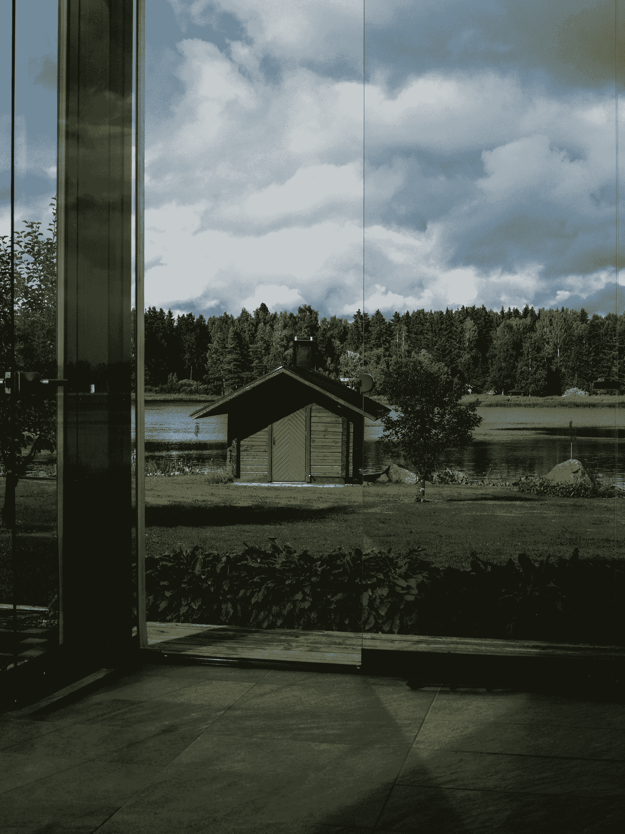 Transform Your Space with a Stunning Detachable House