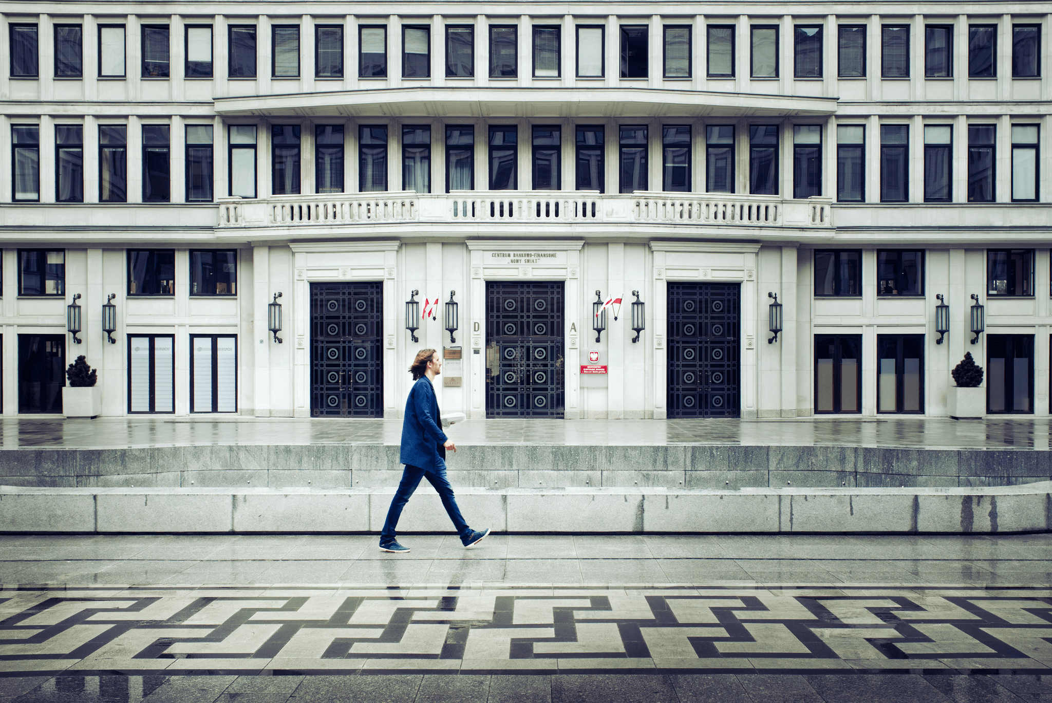 Legal Director / CEO / From USD 400k / year - CEO Count...