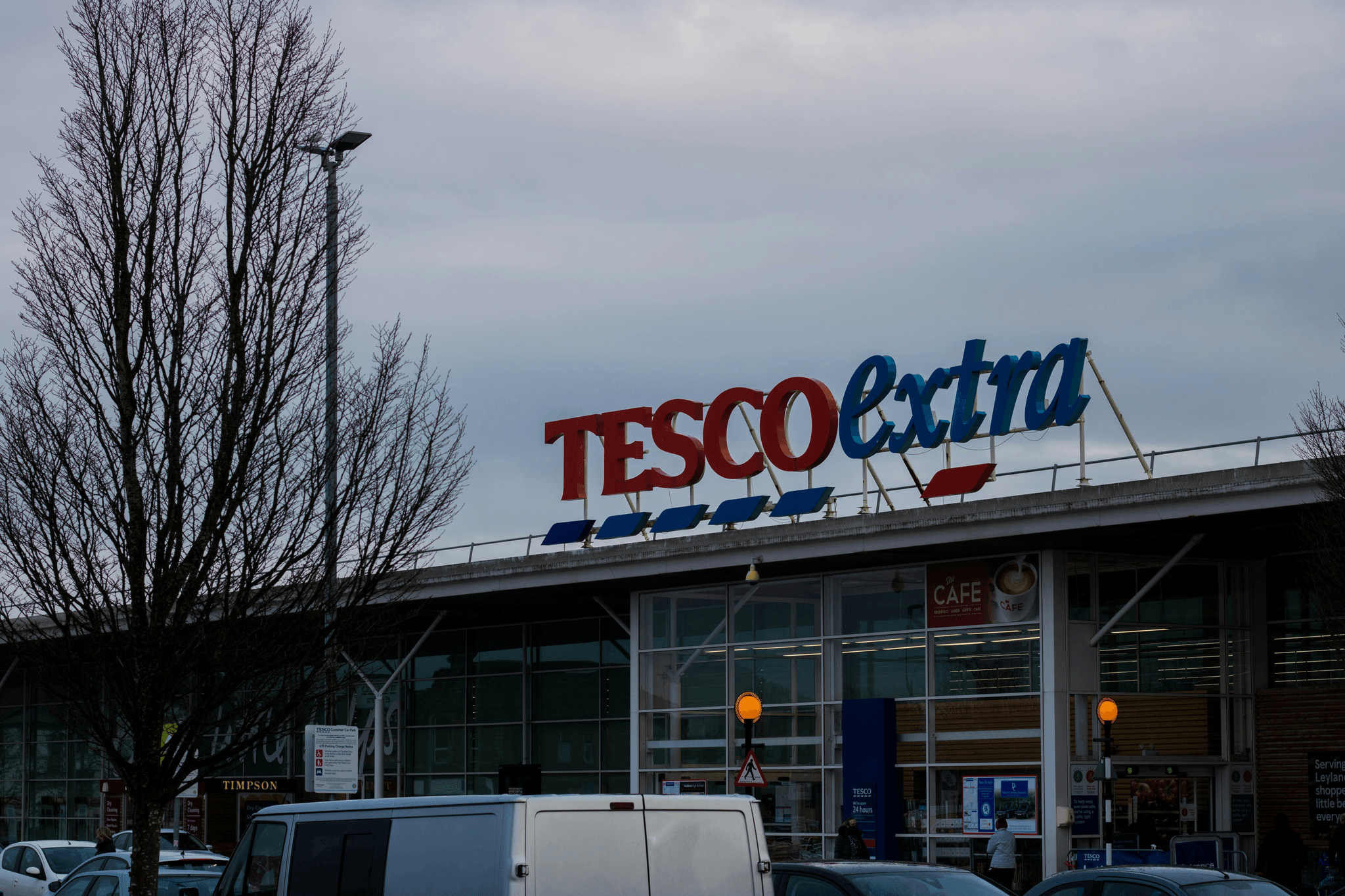 Tesco Ireland win the Outstanding Achievement in Sustai...
