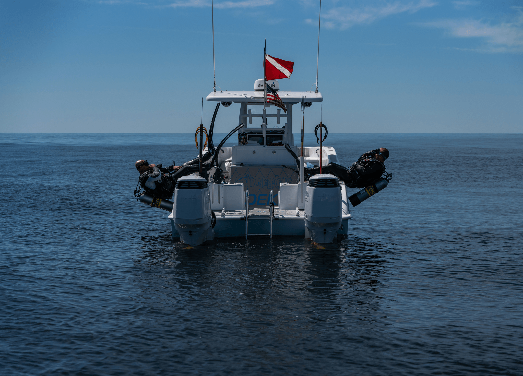 The Ultimate Diver Support Boat - Diver Support Our Equ...