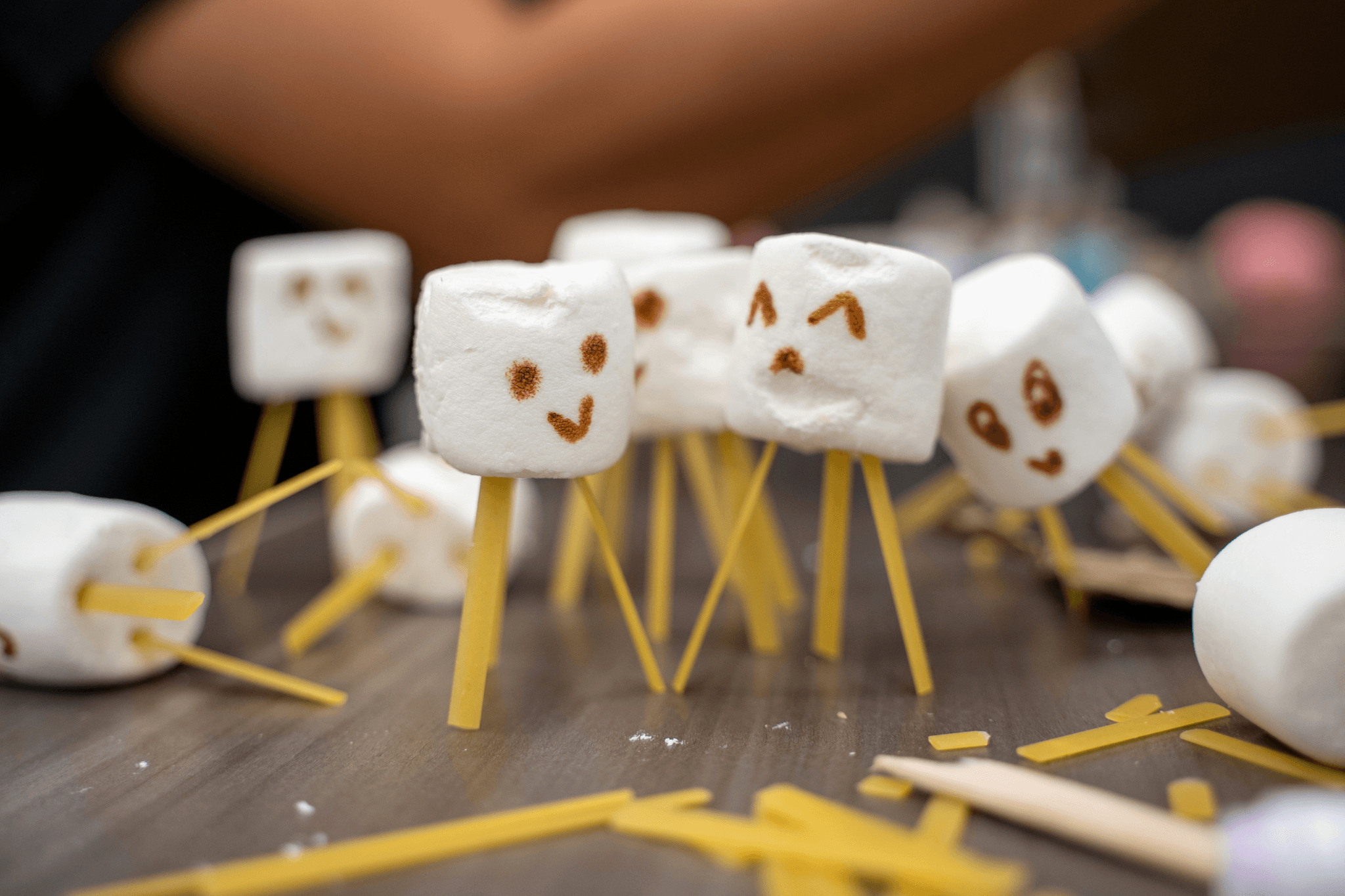 Spaghetti Marshmallow Tower Challenge 意大利面棉花糖塔挑战 - Home...