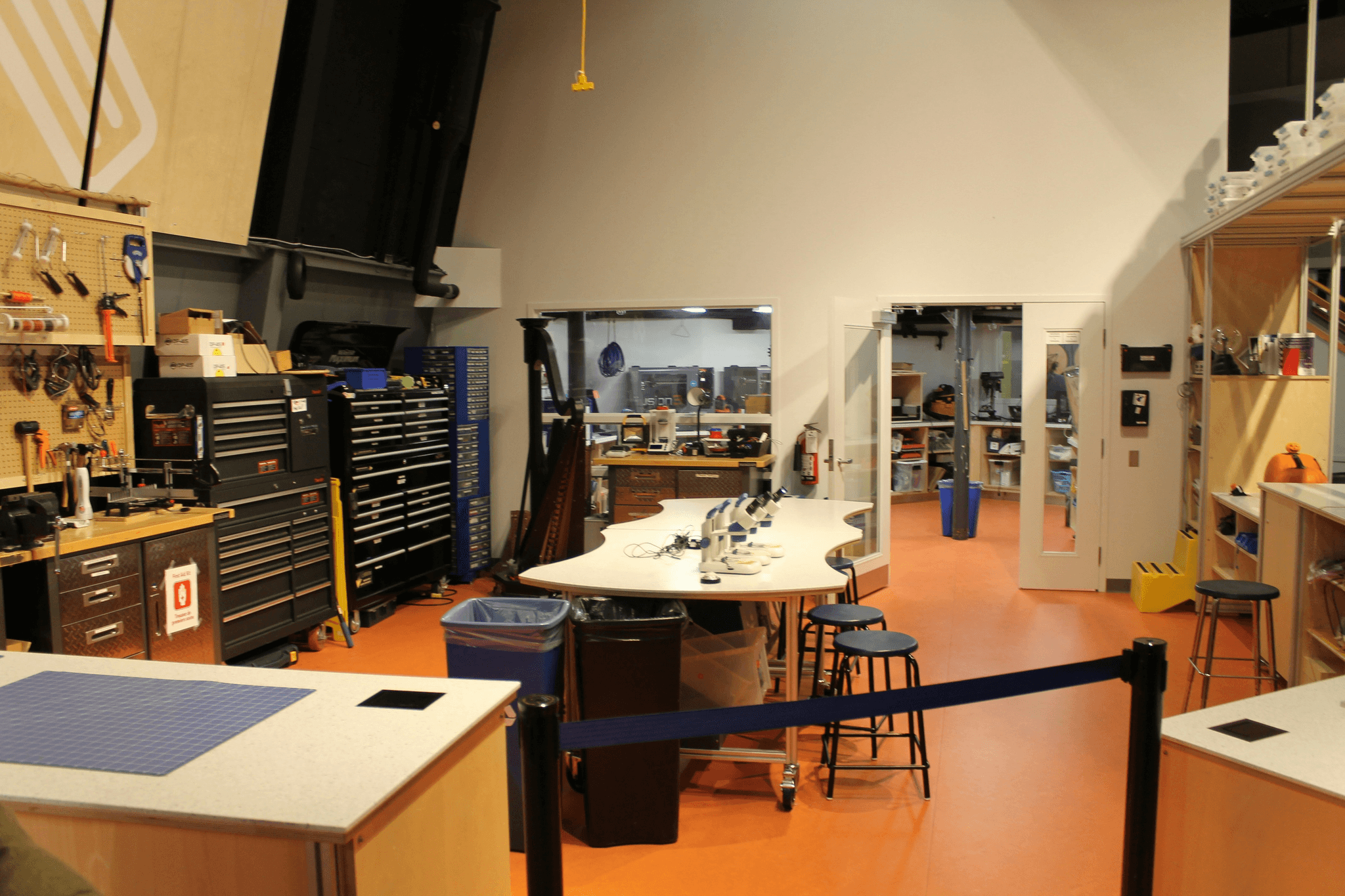 EFFECTS OF AUGMENTED REALITY TOOLS AND WORKSHEETS ON LE...